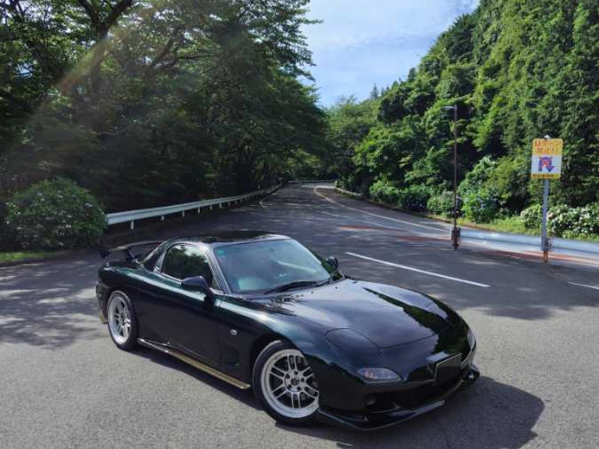 マツダ RX-7 | スペックシート via マイガレージ